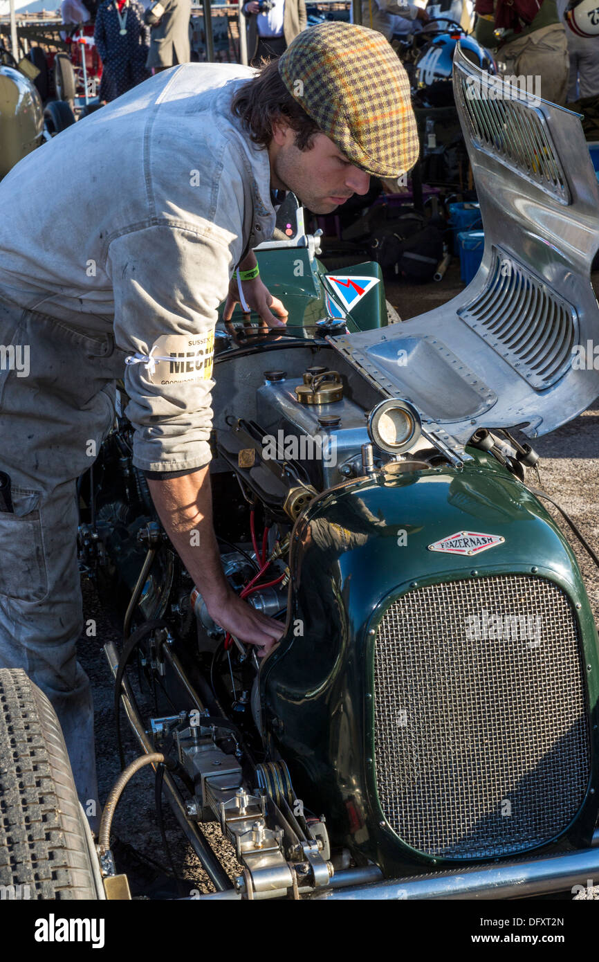1930s mechanic hi-res stock photography and images - Alamy