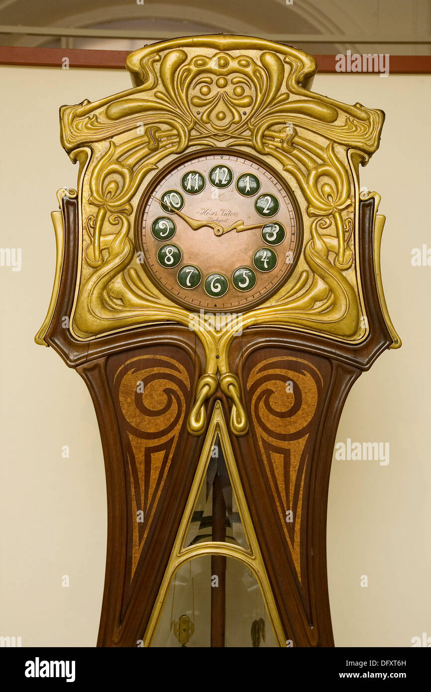 Fine arts art nouveau decorative hi-res stock photography and images ...