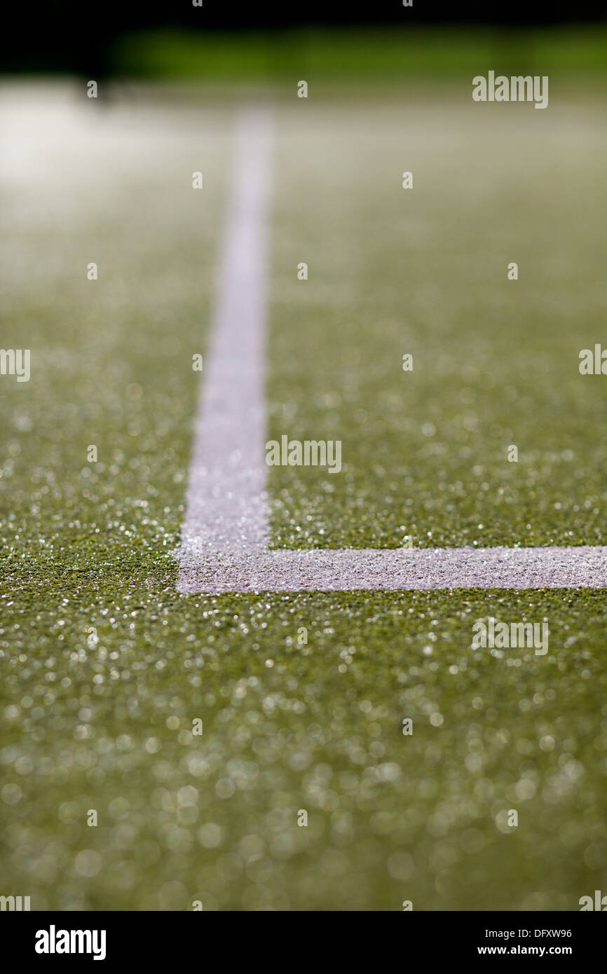 close up shot of lines on a tennis court Stock Photo - Alamy