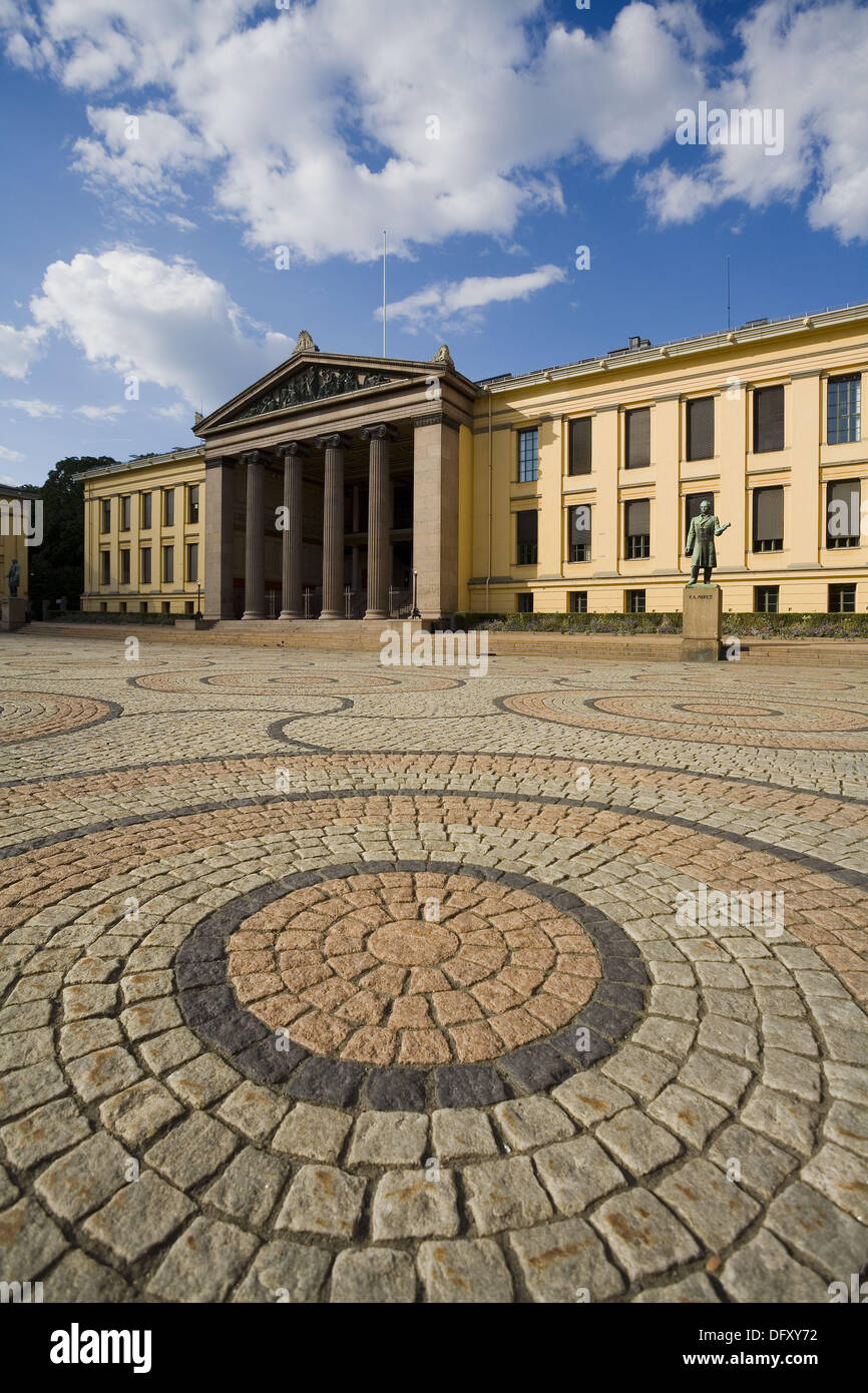 University oslo hi-res stock photography and images - Alamy