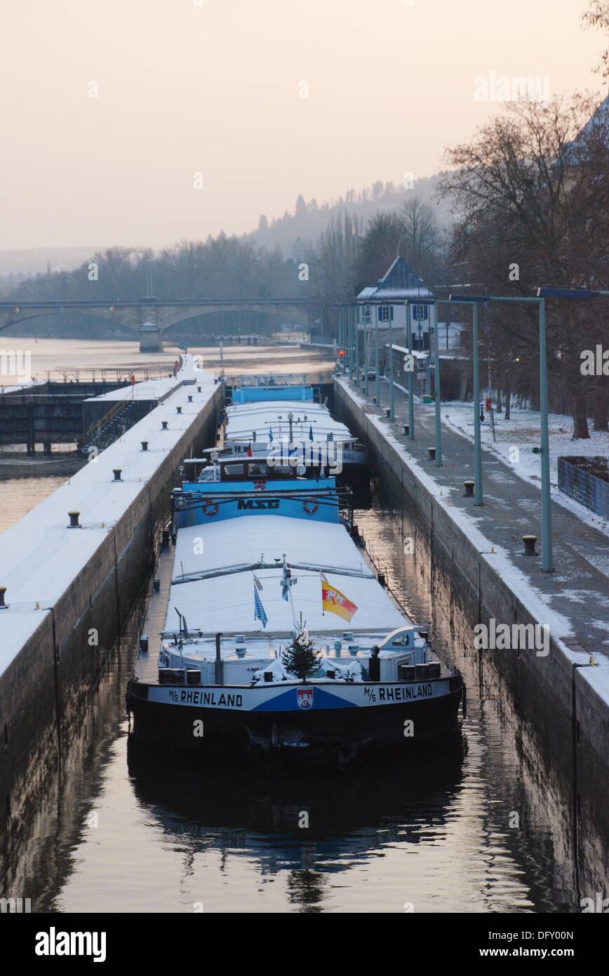 Hub lock hi-res stock photography and images - Alamy