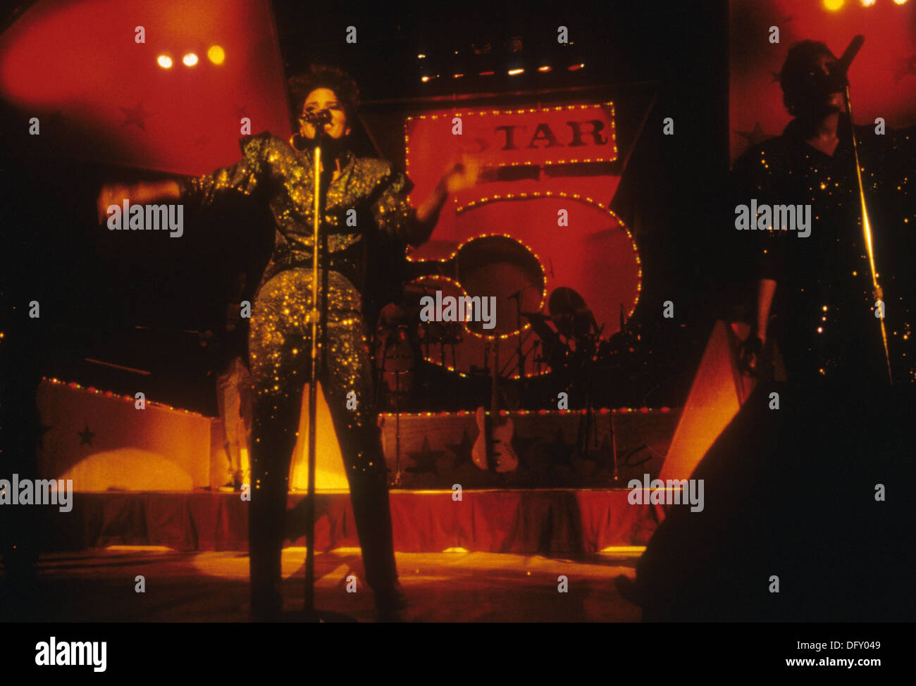 Five star band hi-res stock photography and images - Alamy