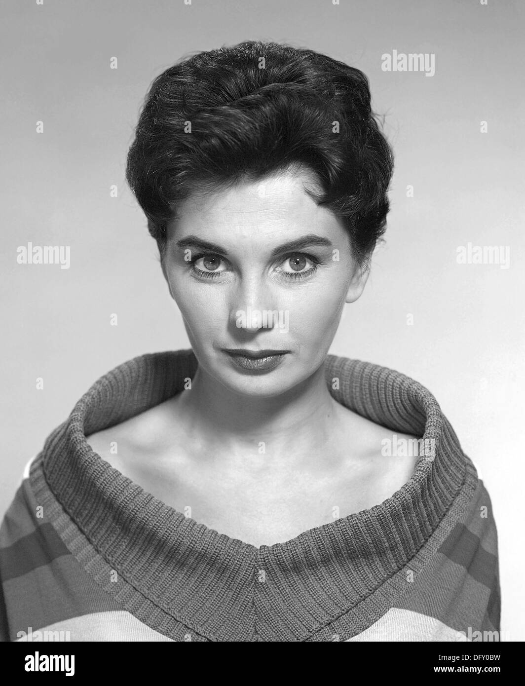 JEAN SIMMONS (1929-2010) UK film actress about 1960 Stock Photo - Alamy