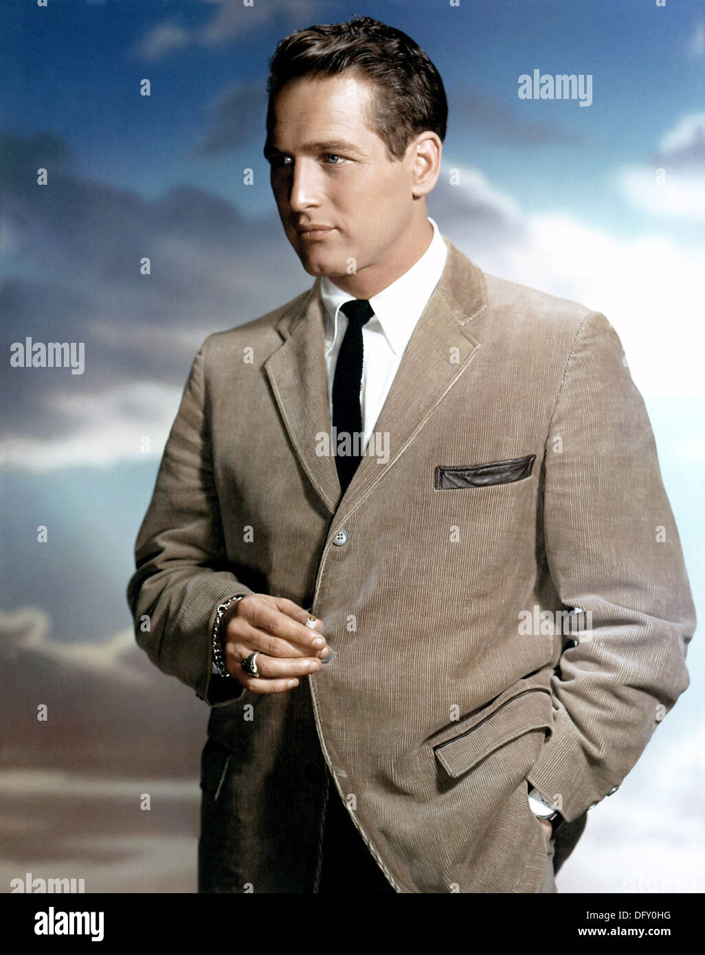 PAUL NEWMAN (1925-2008) US film actor about 1958 Stock Photo - Alamy