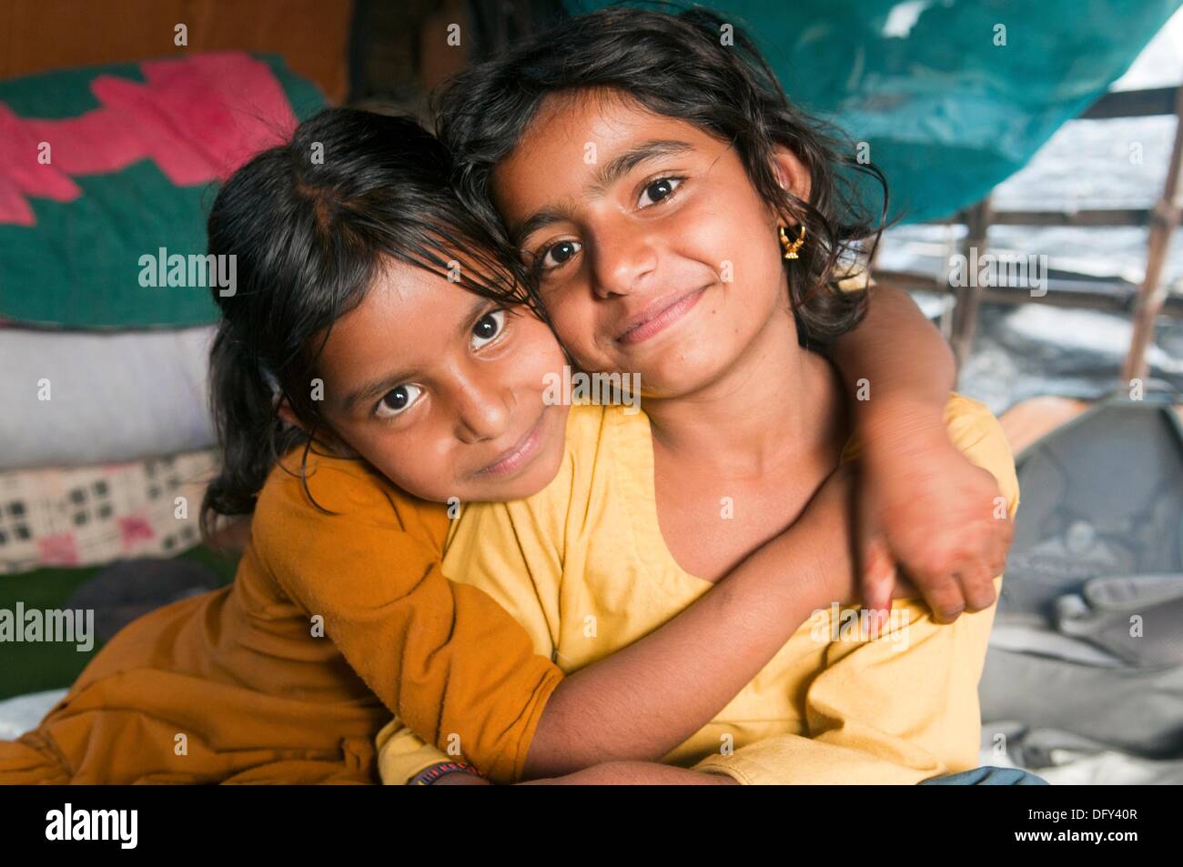 Girls in camp hi-res stock photography and images - Alamy