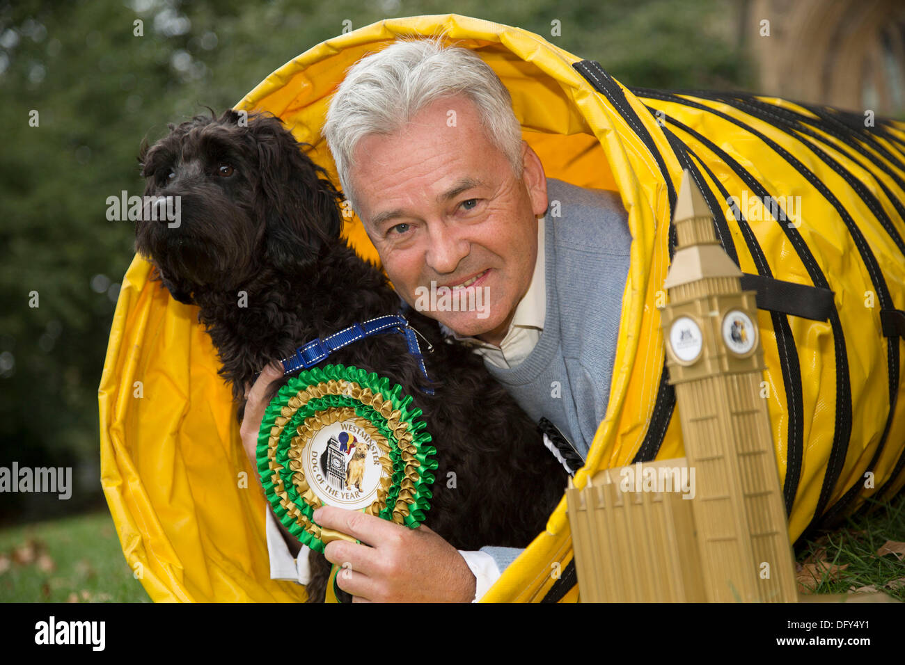 London, UK. Thursday 10th October 2013. The winner Alan Duncan MP and ...