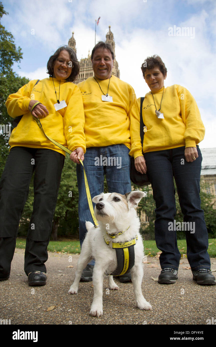 London, UK. Thursday 10th October 2013. Members of the Dogs Trust. MPs ...