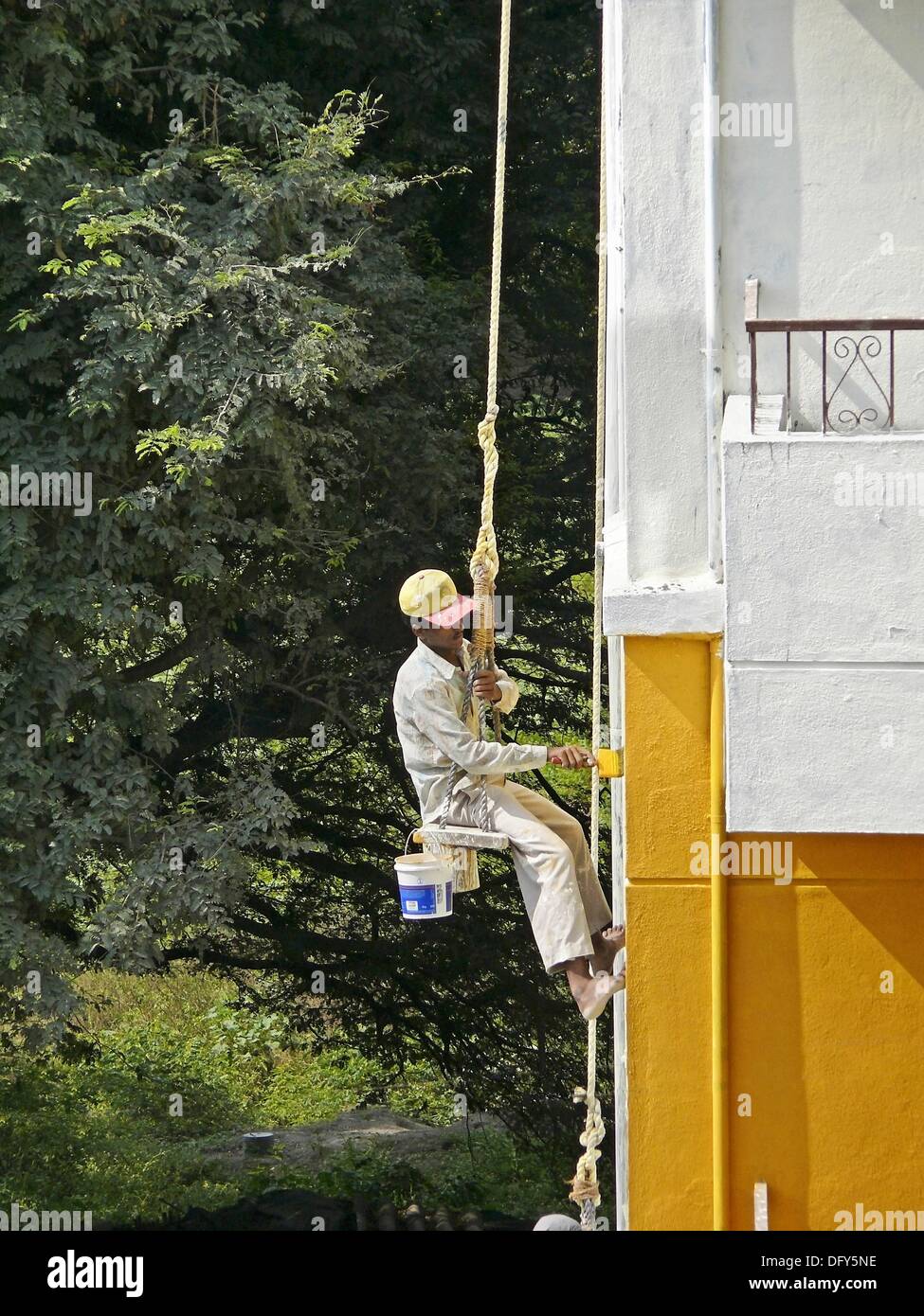 External paint job hi-res stock photography and images - Alamy