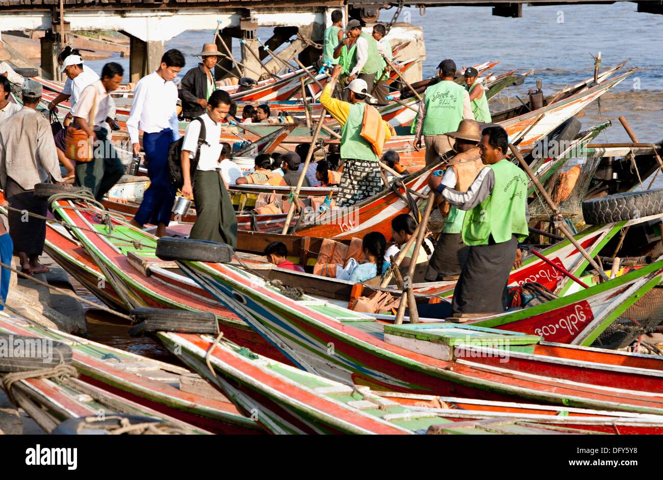 Irrawaddy harbour hi-res stock photography and images - Alamy
