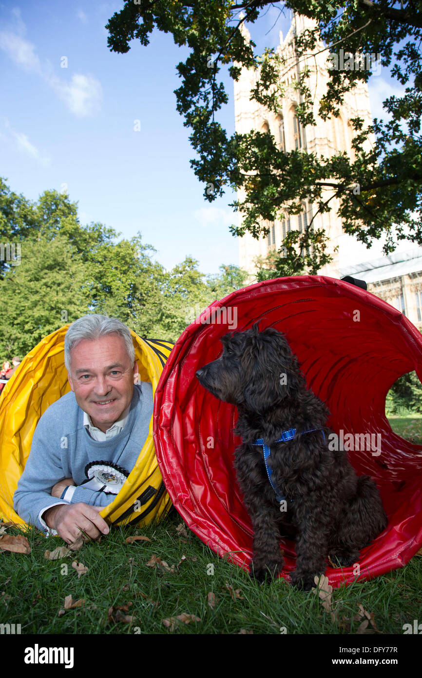 London, UK. Thursday 10th October 2013. The winner Alan Duncan MP and ...