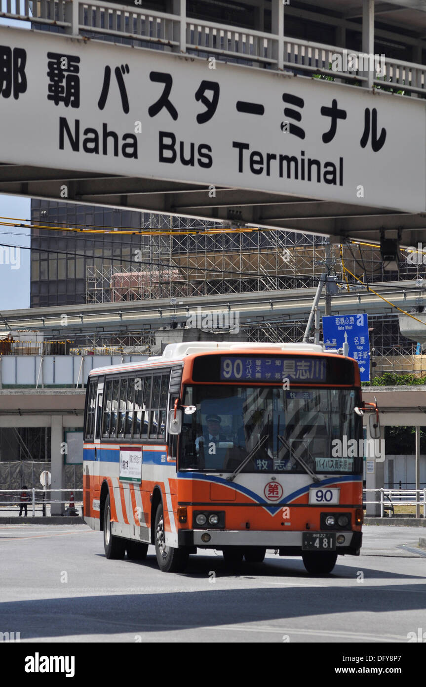 Okinawa bus hi-res stock photography and images - Alamy