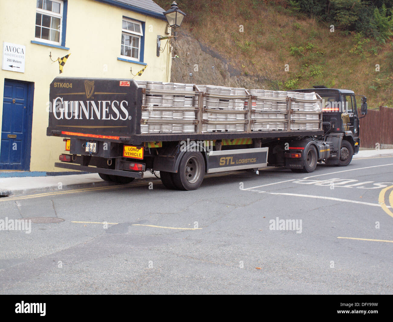 Guinness brewery wagon delivering barrels of Guinness to Fitzgeralds in ...
