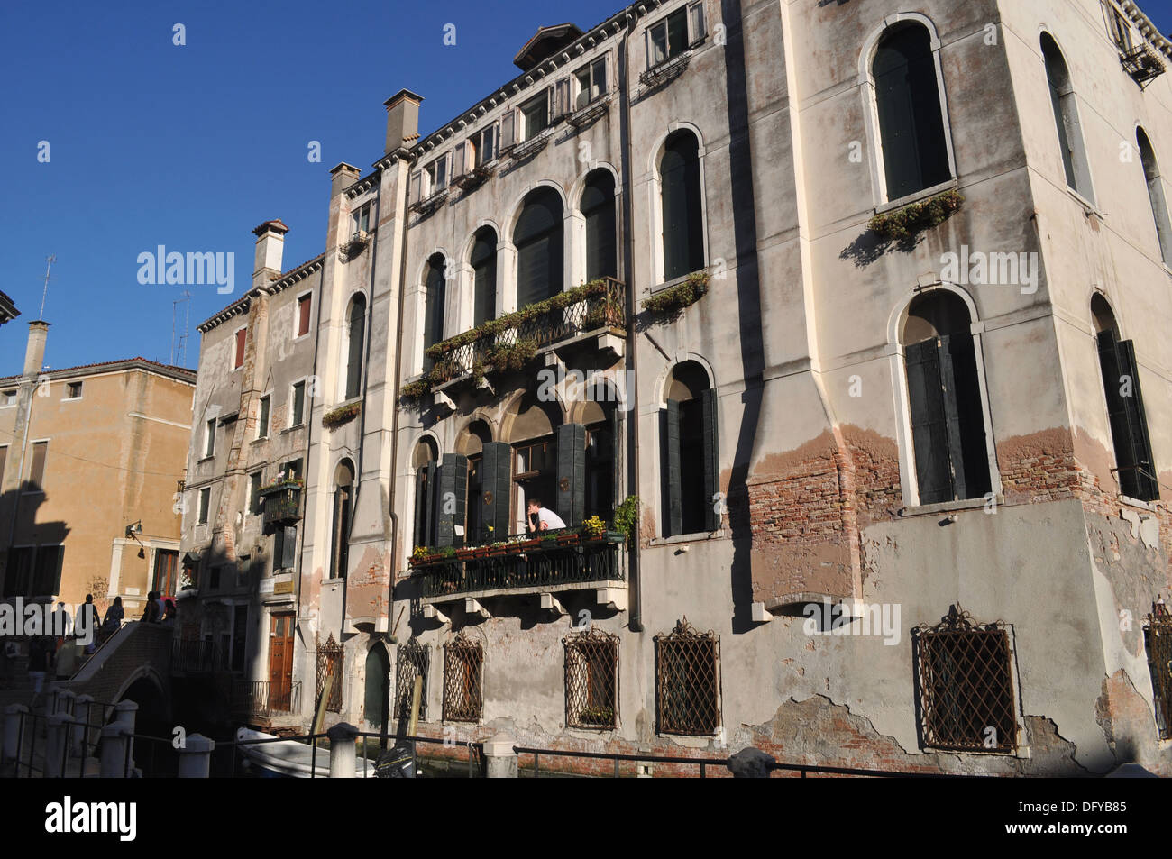 Venetian style hi-res stock photography and images - Alamy
