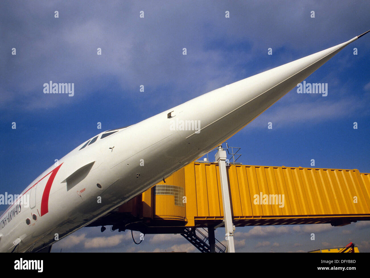 London Heathrow Airport Terminal 4. London,England,UK. 1985 ...