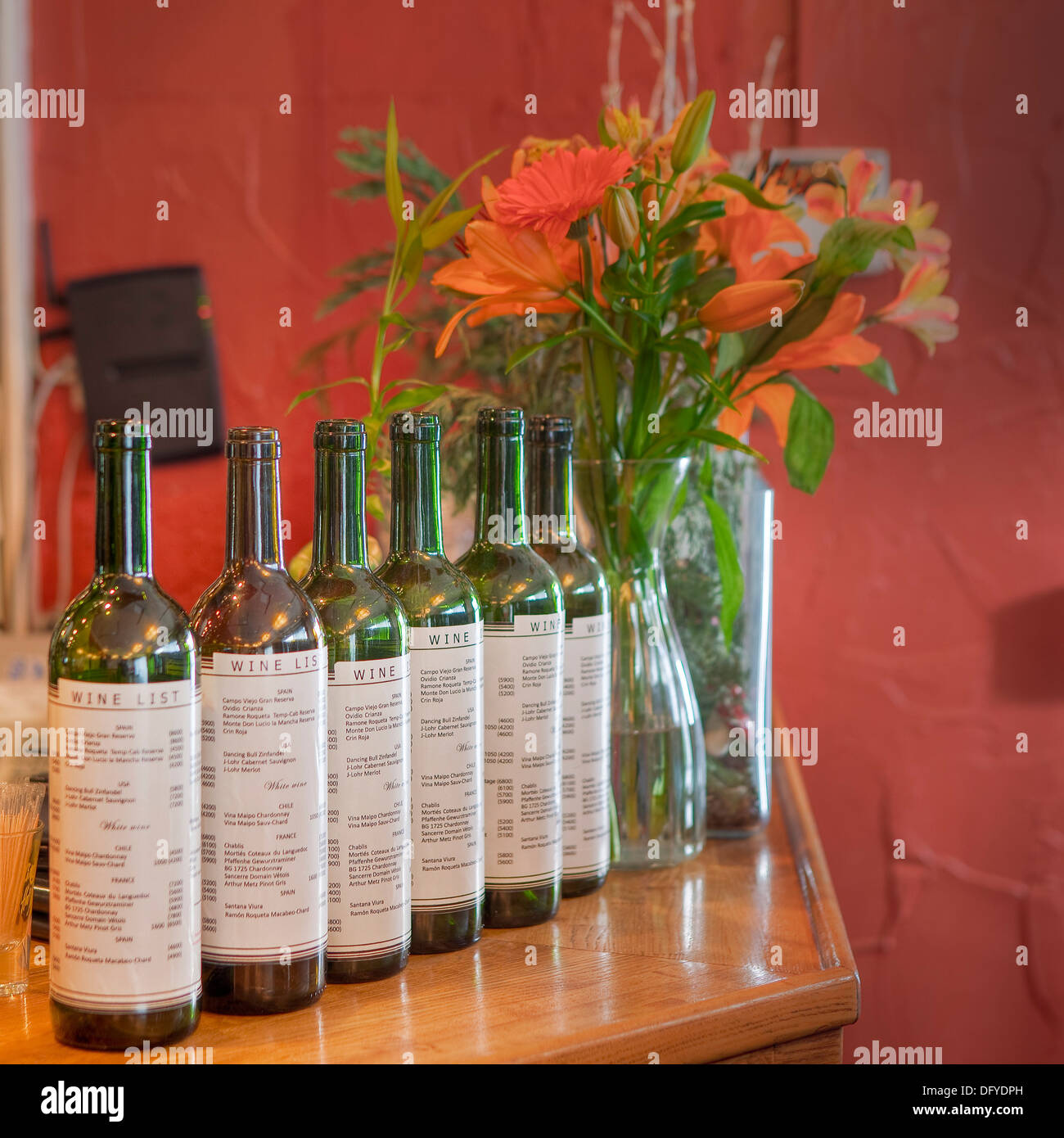 Restaurant architecture hi-res stock photography and images - Alamy