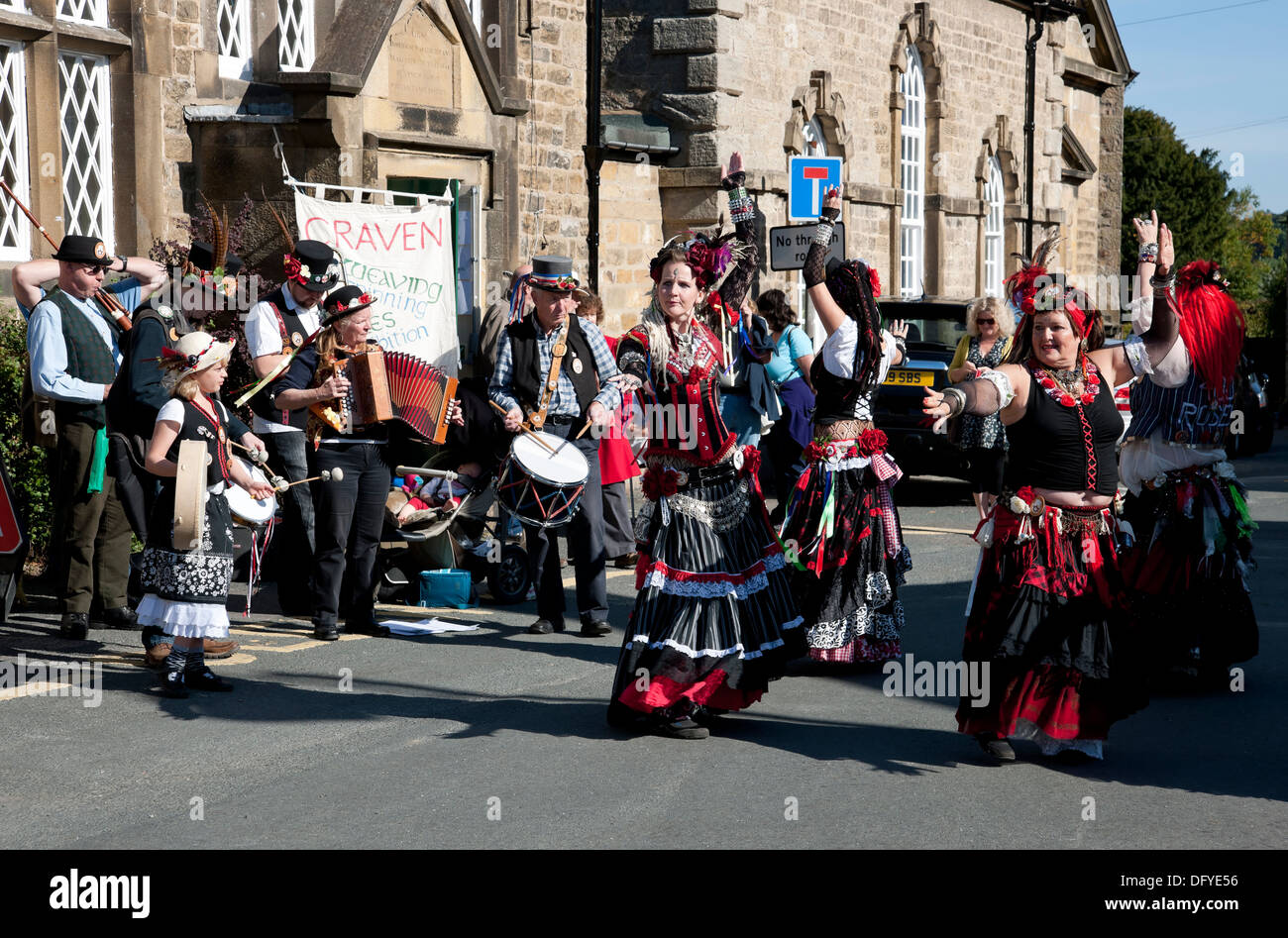 Four Hundred Roses female women dancing dancers Masham North Yorkshire ...