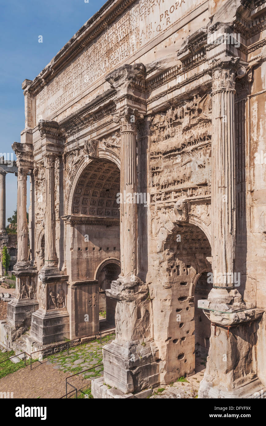 Arch of Septimius Severus (Arco di Settimio Severo) in the Roman Forum ...