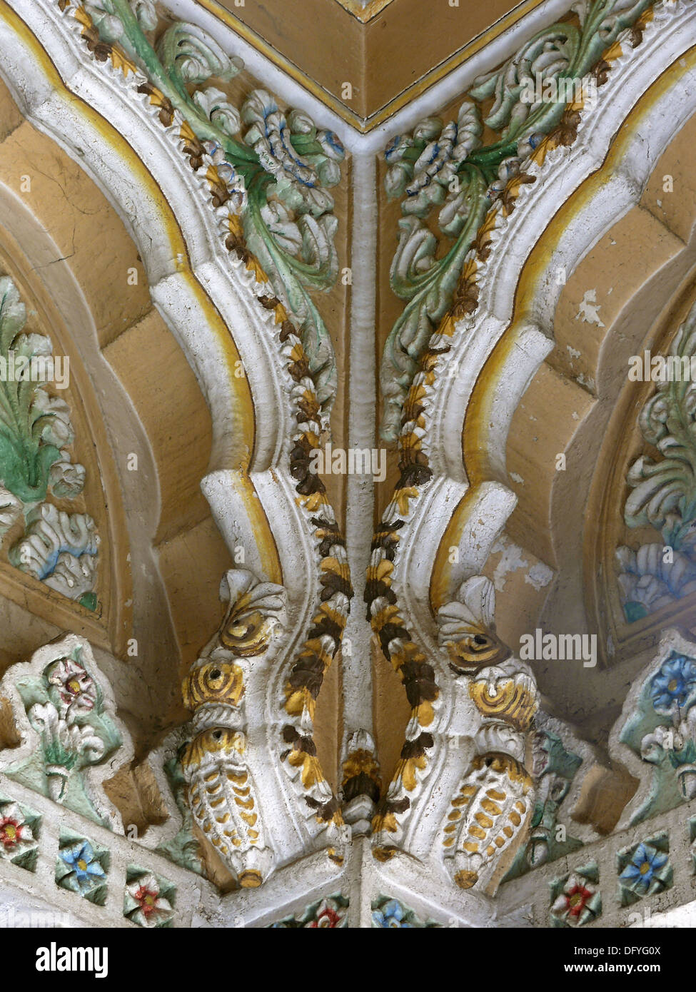 Chatri painting hi-res stock photography and images - Alamy