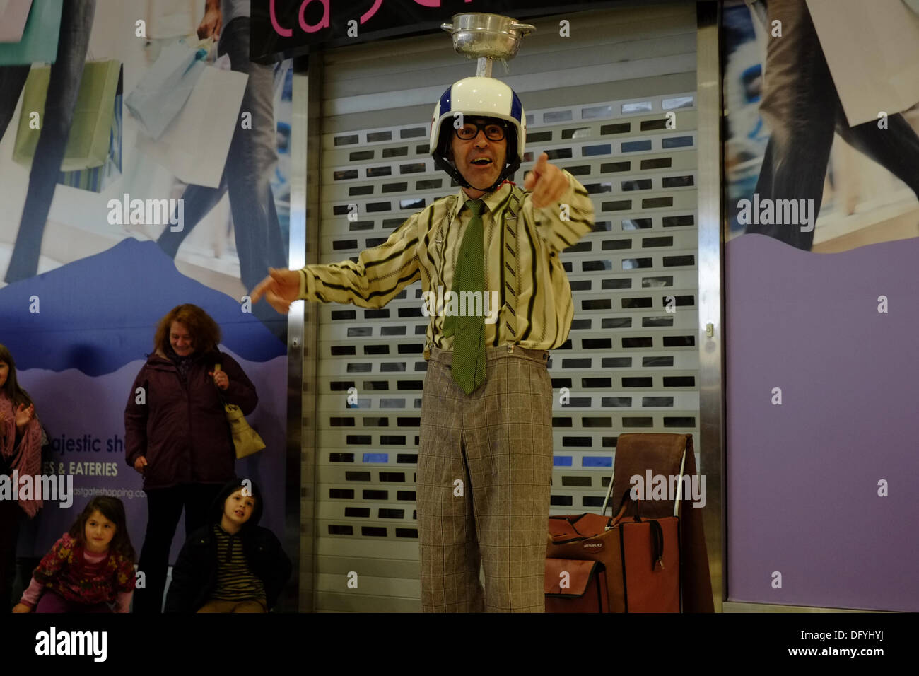 Flip flap hi-res stock photography and images - Alamy