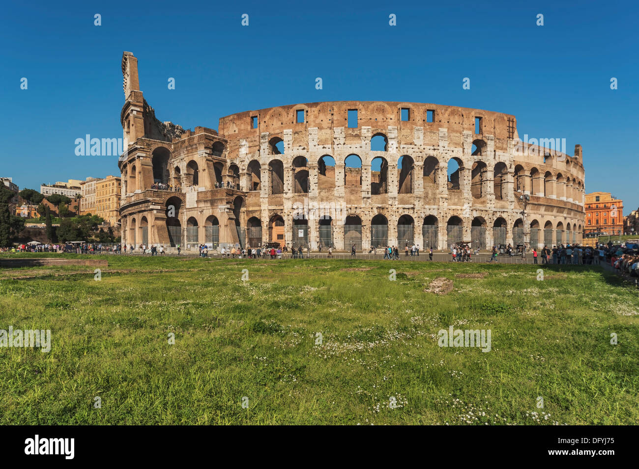 The Colosseum is the largest amphitheater built in ancient Rome from 72 ...
