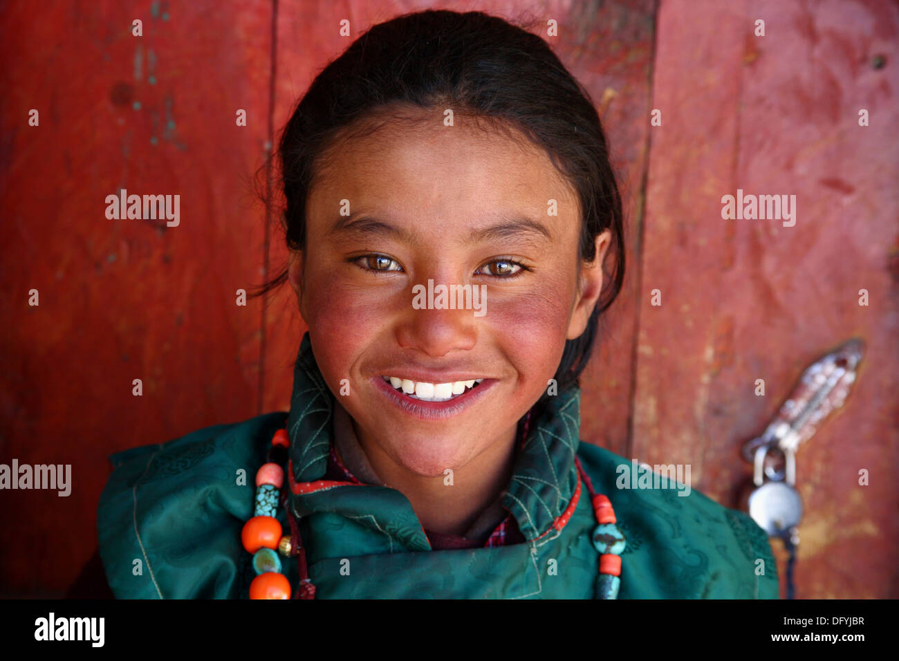 India smile teeth hi-res stock photography and images - Alamy