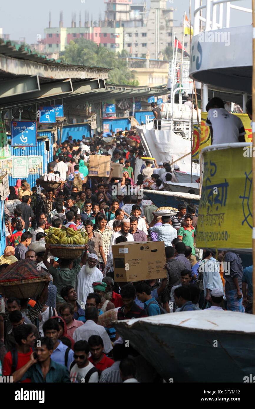 Sadarghat launch terminal hi-res stock photography and images - Alamy