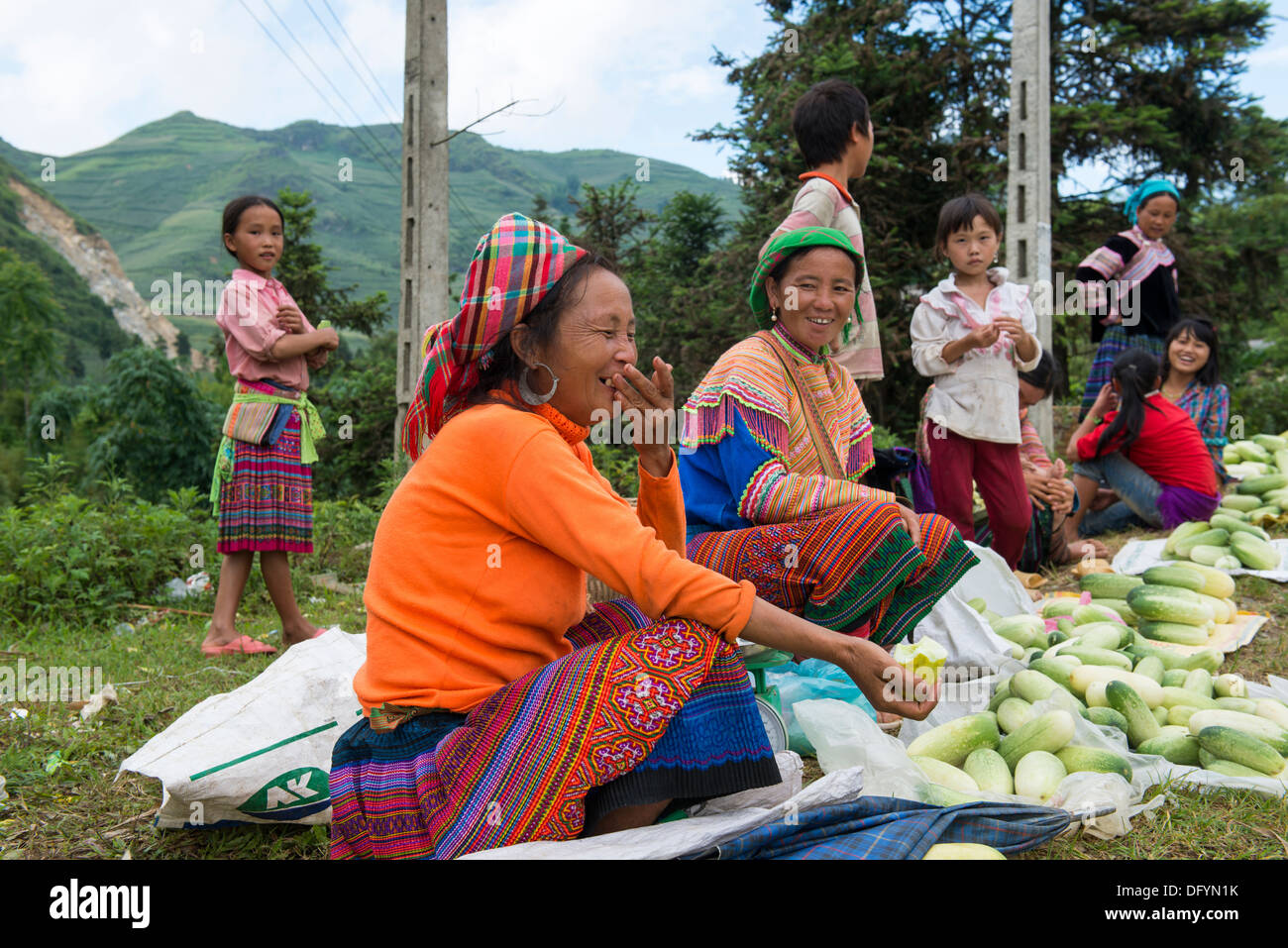 Hmong people hi-res stock photography and images - Alamy