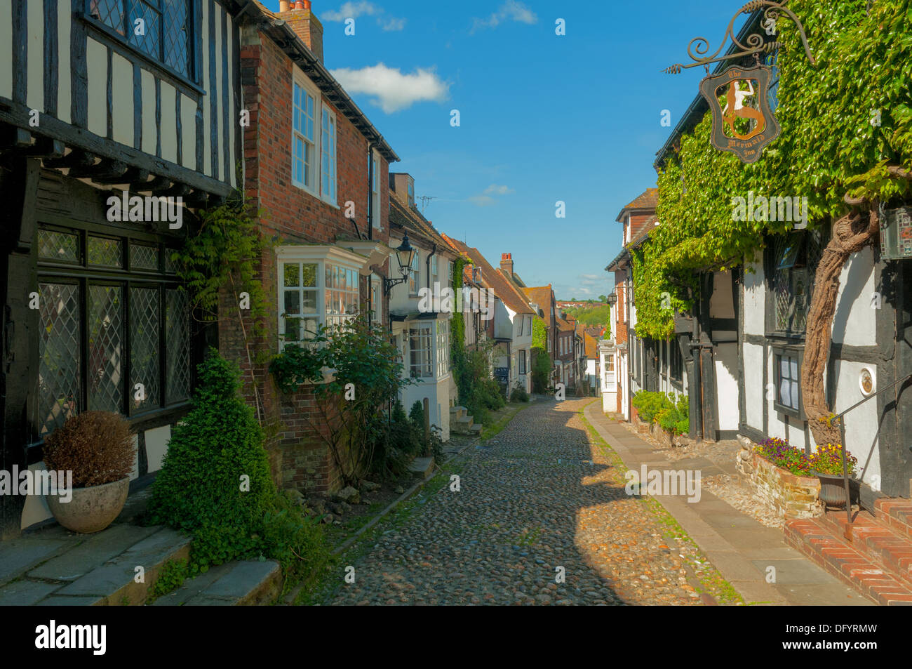 Mermaid Street, Rye, East Sussex, England Stock Photo - Alamy
