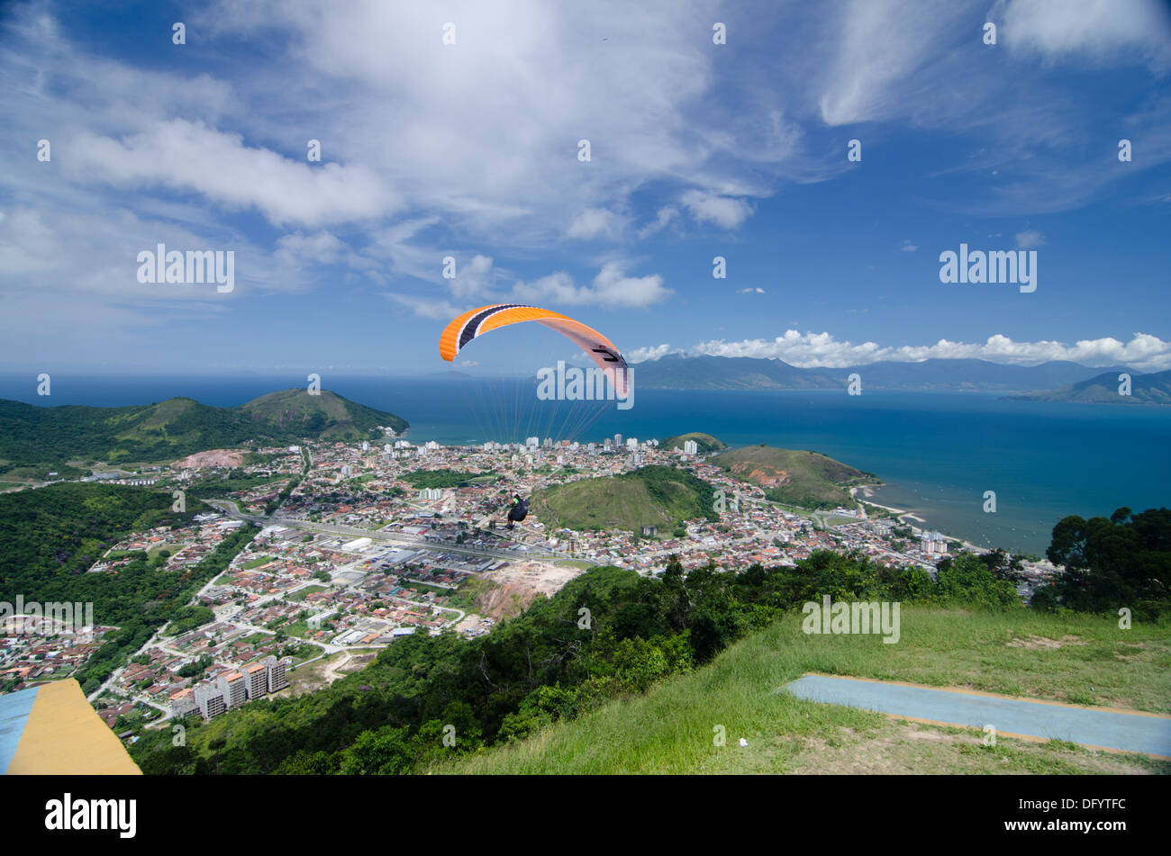 Para chute hi-res stock photography and images - Alamy