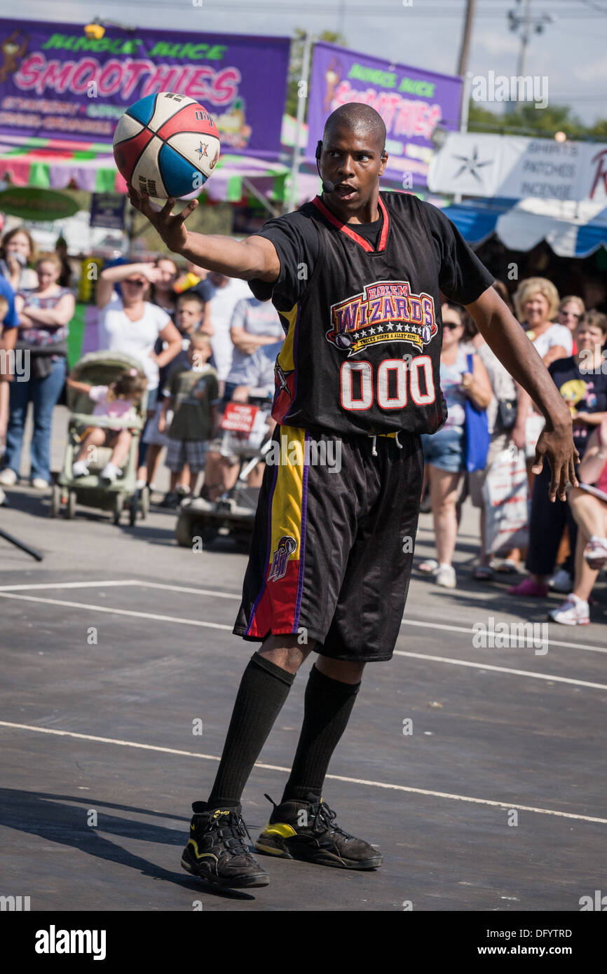 Harlem Wizards comedy basketball performer, Great New York State Fair ...