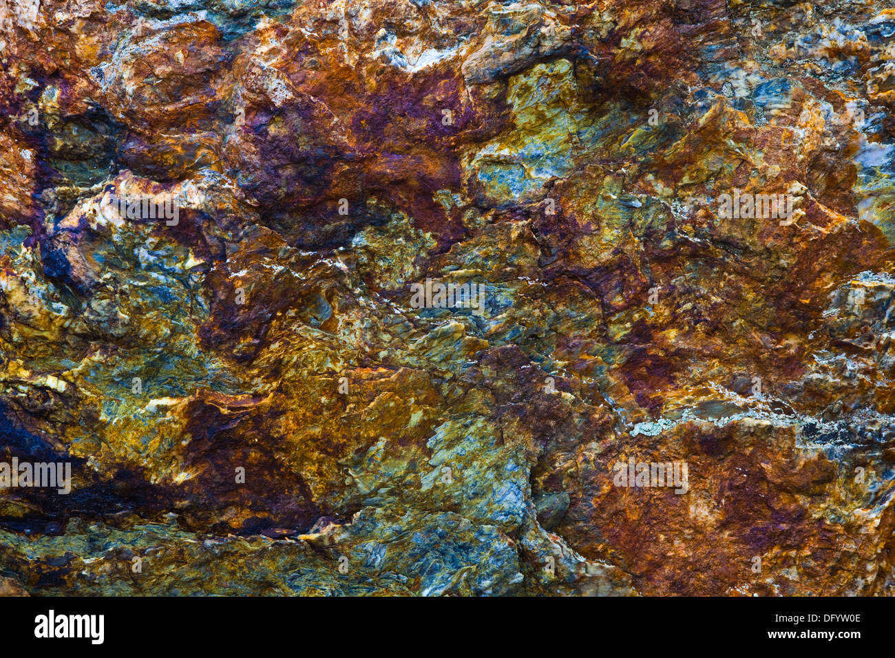 Rock quartz hi-res stock photography and images - Alamy