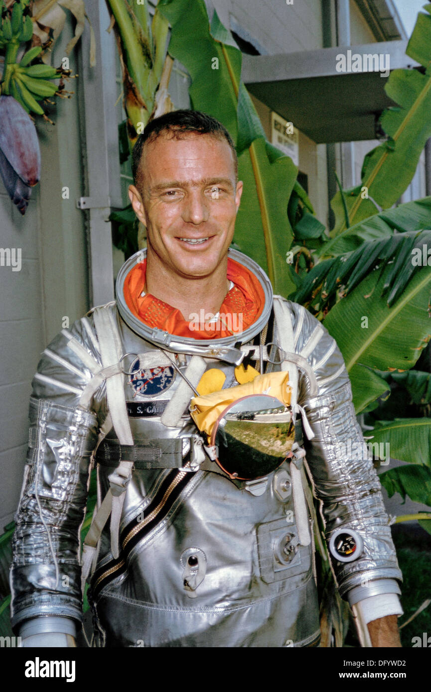 1962 astronaut hi-res stock photography and images - Alamy