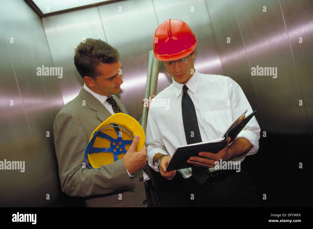 Man stand in an elevator hi-res stock photography and images - Alamy