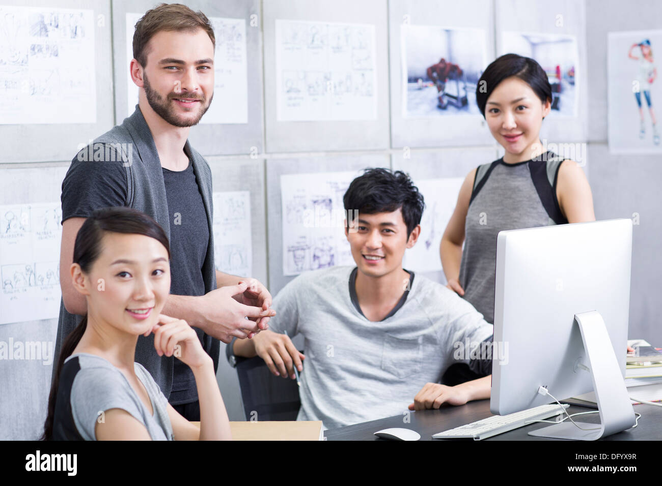 Studio portrait four young women hi-res stock photography and images ...