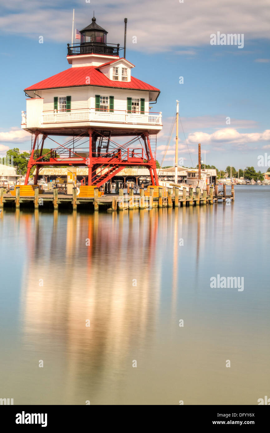 Solomons island drum point lighthouse hi-res stock photography and ...