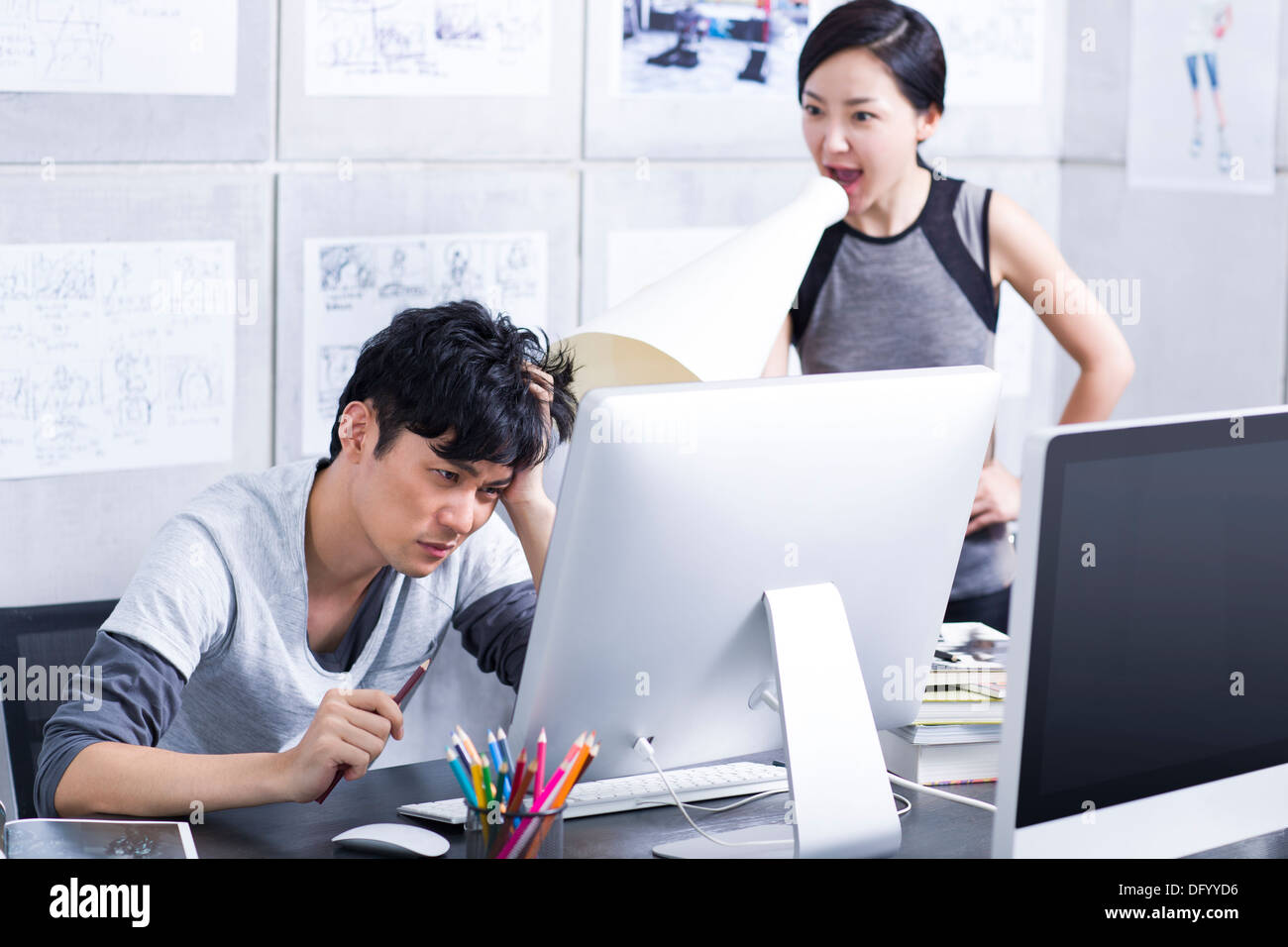 Office worker being shouted at hi-res stock photography and images - Alamy