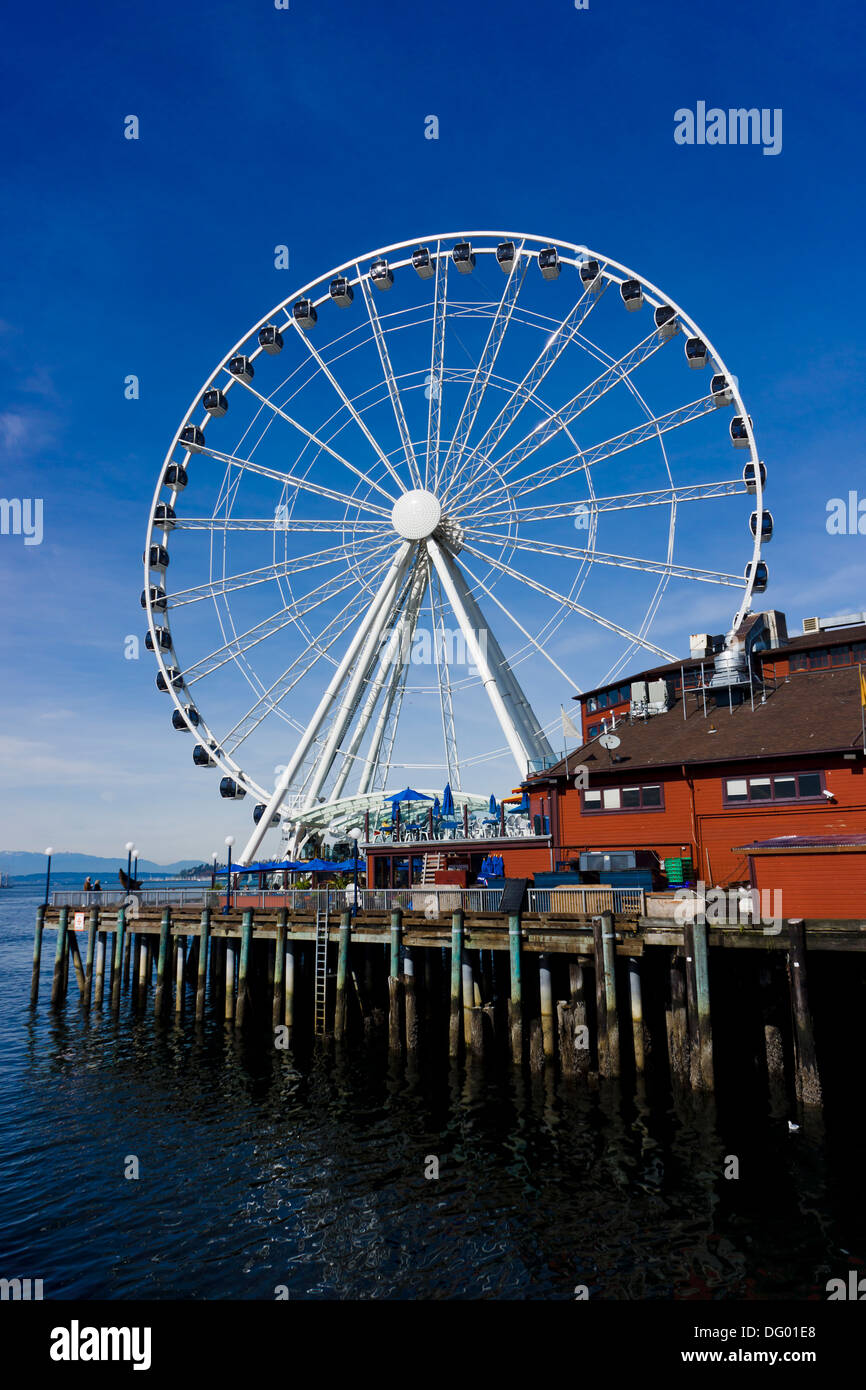 Seattle Great Wheel at Pier 57, Seattle waterfront. Seattle, Washington ...
