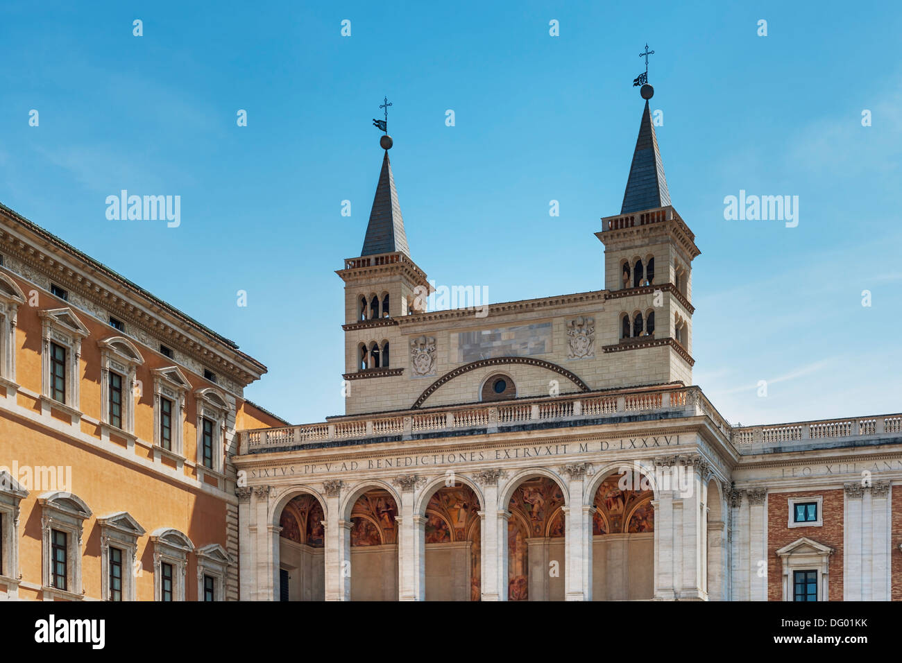 Archbasilica of St. John Lateran (Basilica di San Giovanni in Laterano ...
