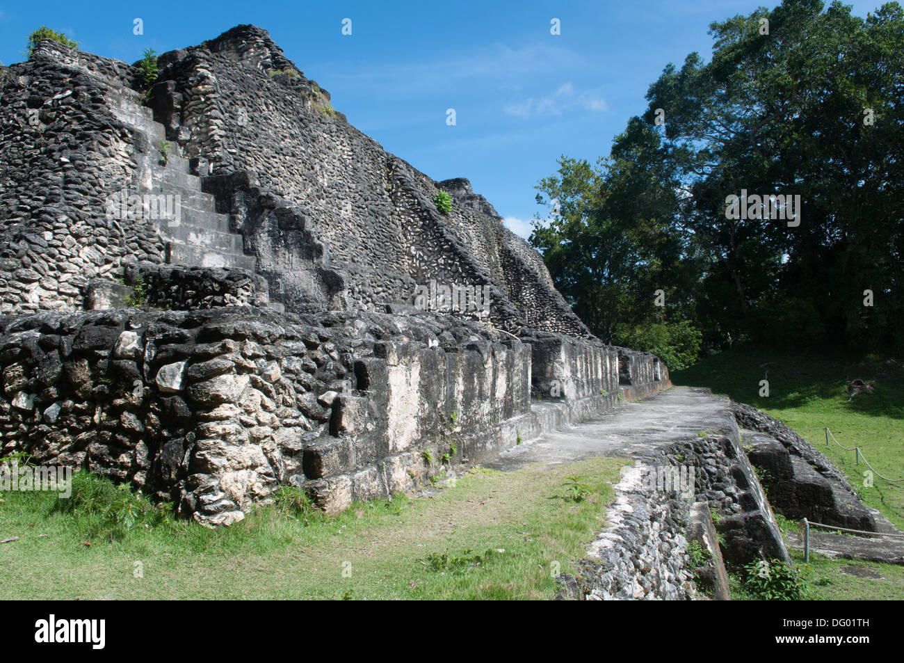 Mayan Ruin Xunantunich in Belize Stock Photo - Alamy