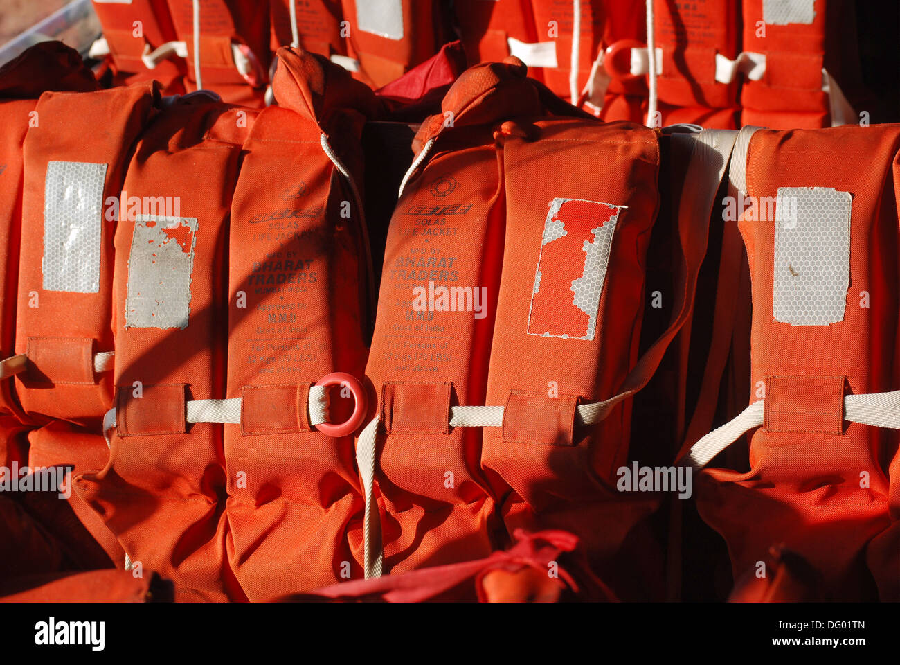 Life saving device hi-res stock photography and images - Alamy