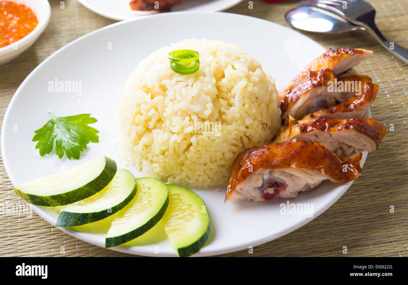 roasted chicken rice. Asian style hainan chicken rice closeup Stock ...