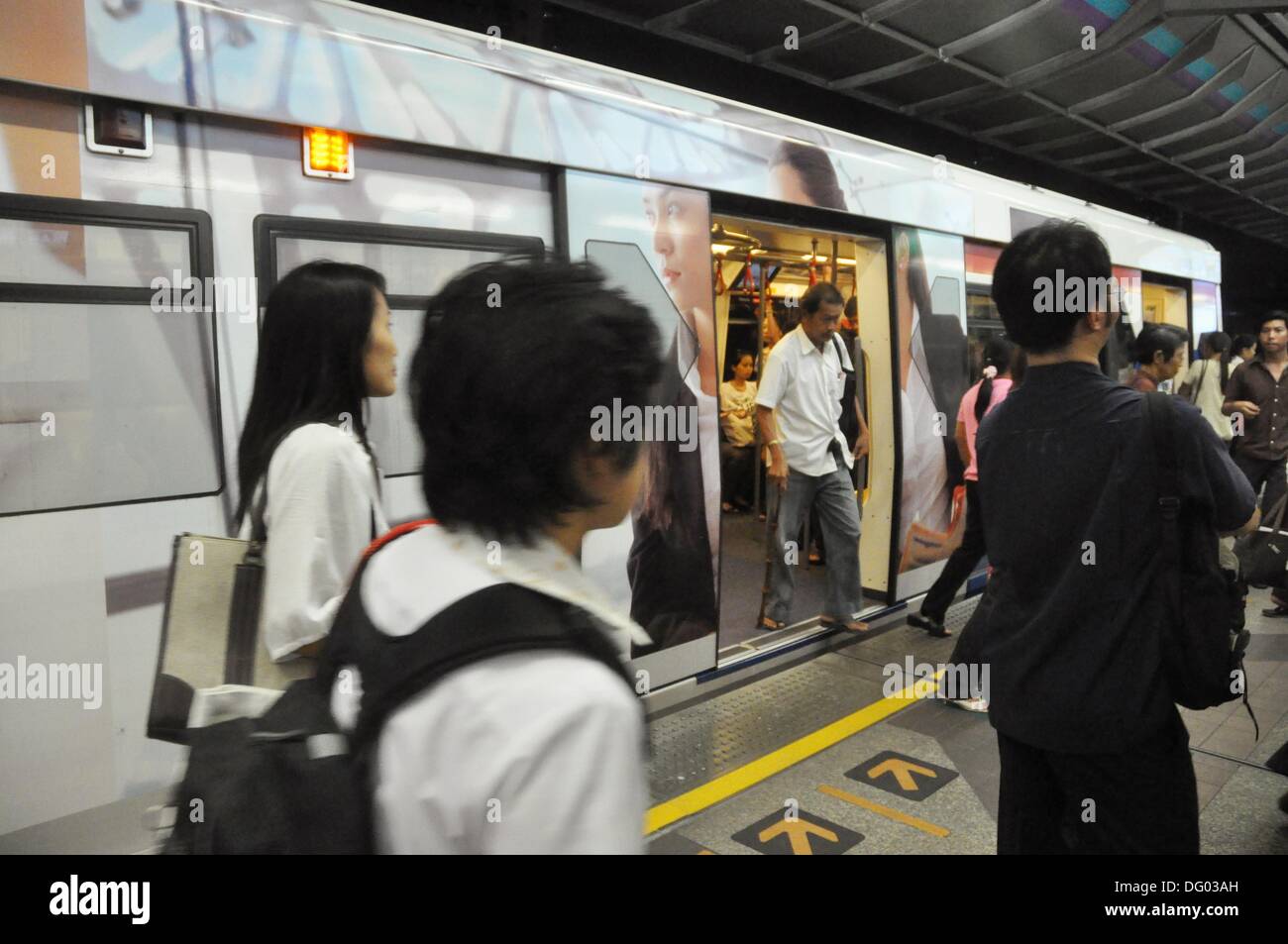 People taking a subway train hi-res stock photography and images - Alamy
