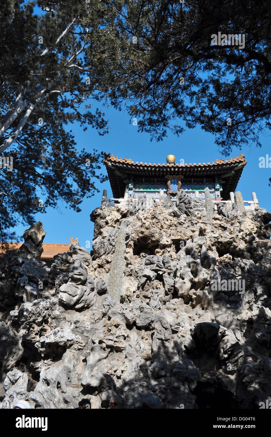 Inner city architecture hi-res stock photography and images - Alamy