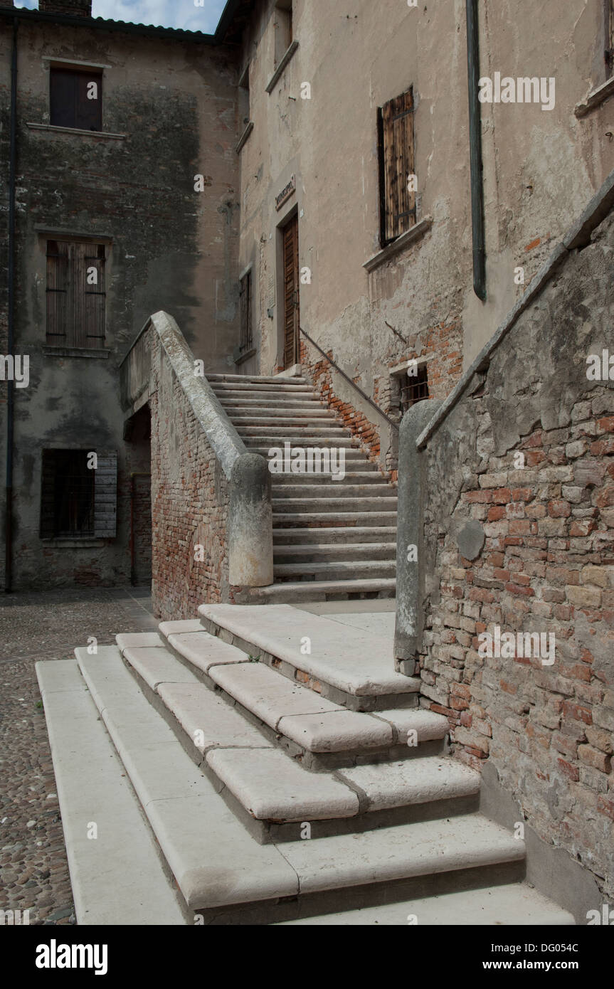 Italy, Veneto, Nogarole Rocca, castle, medieval, town hall, travel ...