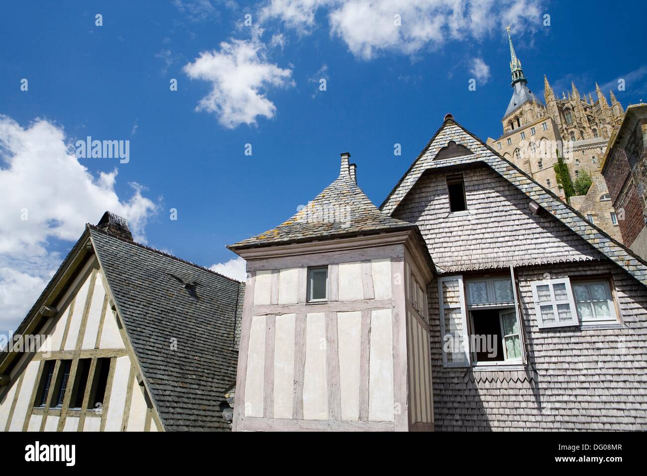 1400s normandy building church hi-res stock photography and images - Alamy