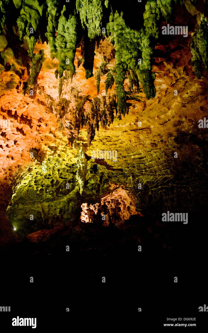 Loltún caves hi-res stock photography and images - Alamy