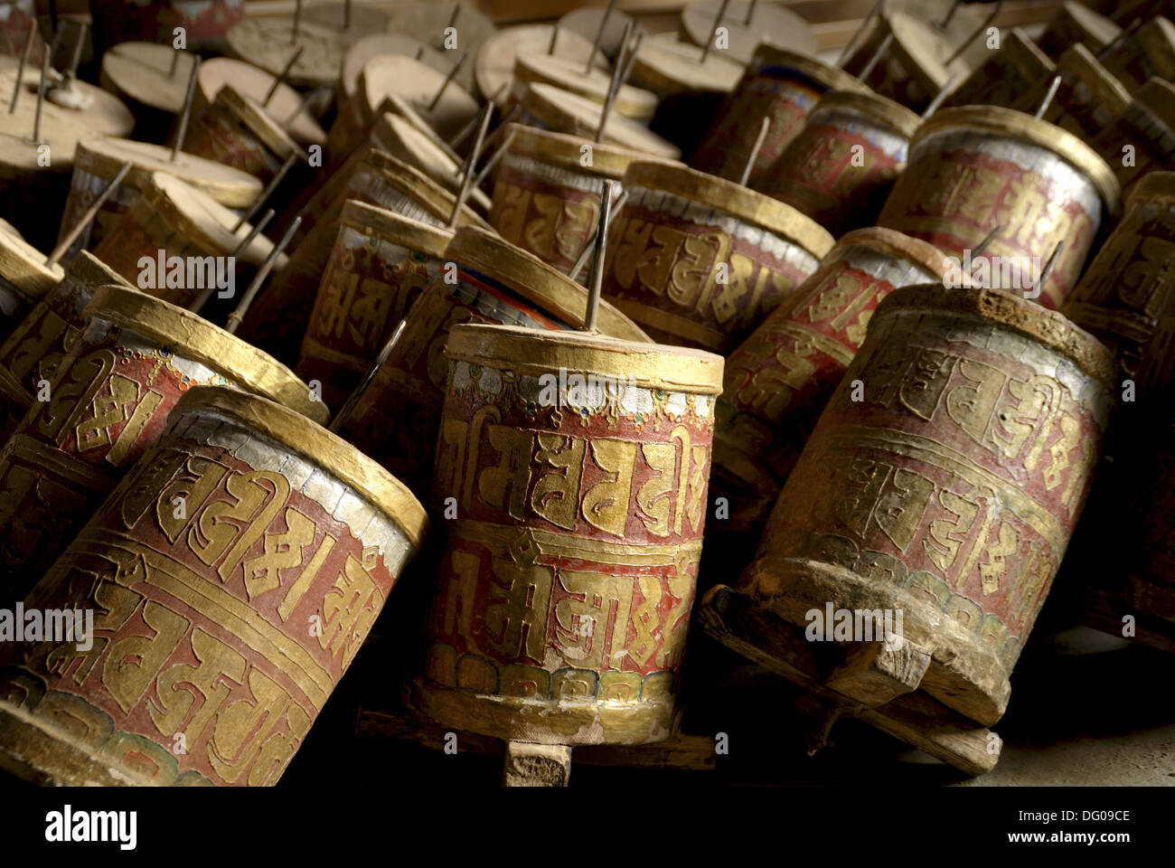Inscribed cylinder hi-res stock photography and images - Alamy