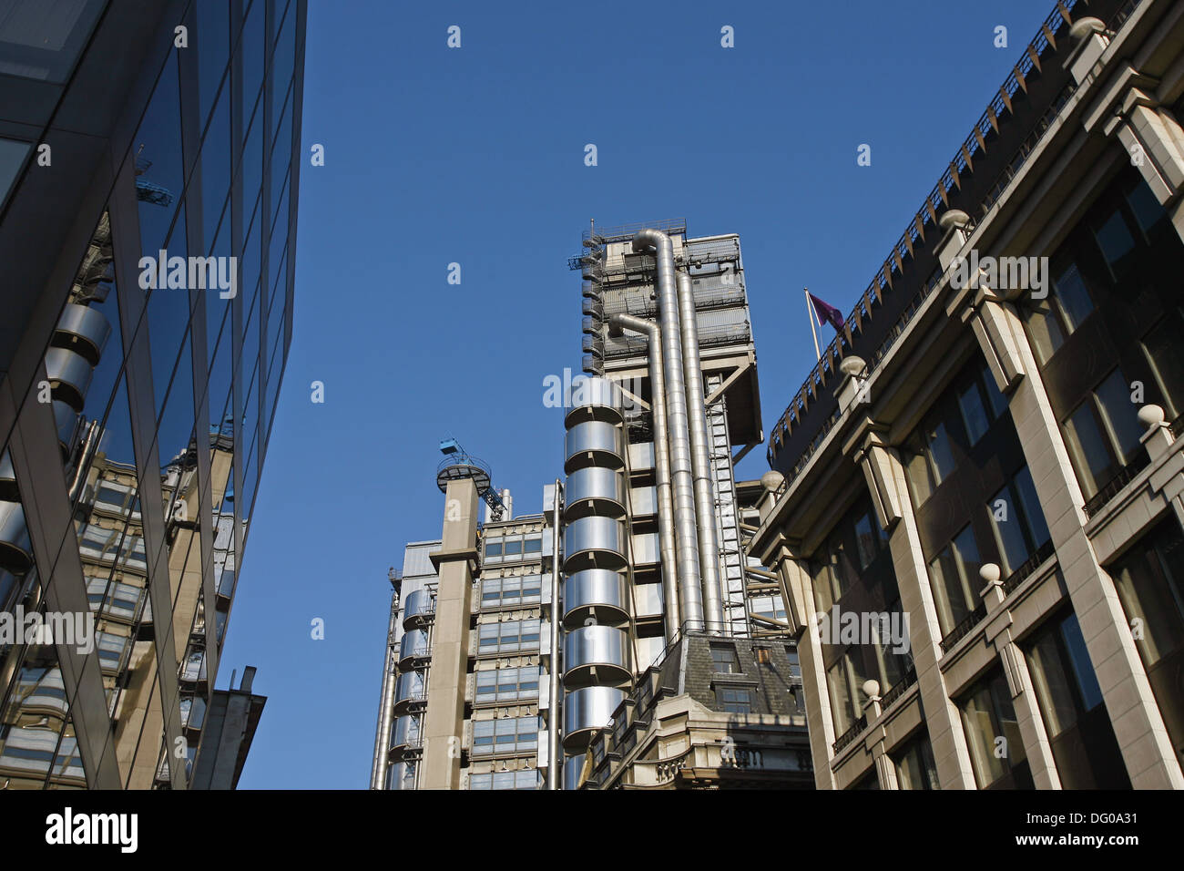 Hq pipe hi-res stock photography and images - Alamy