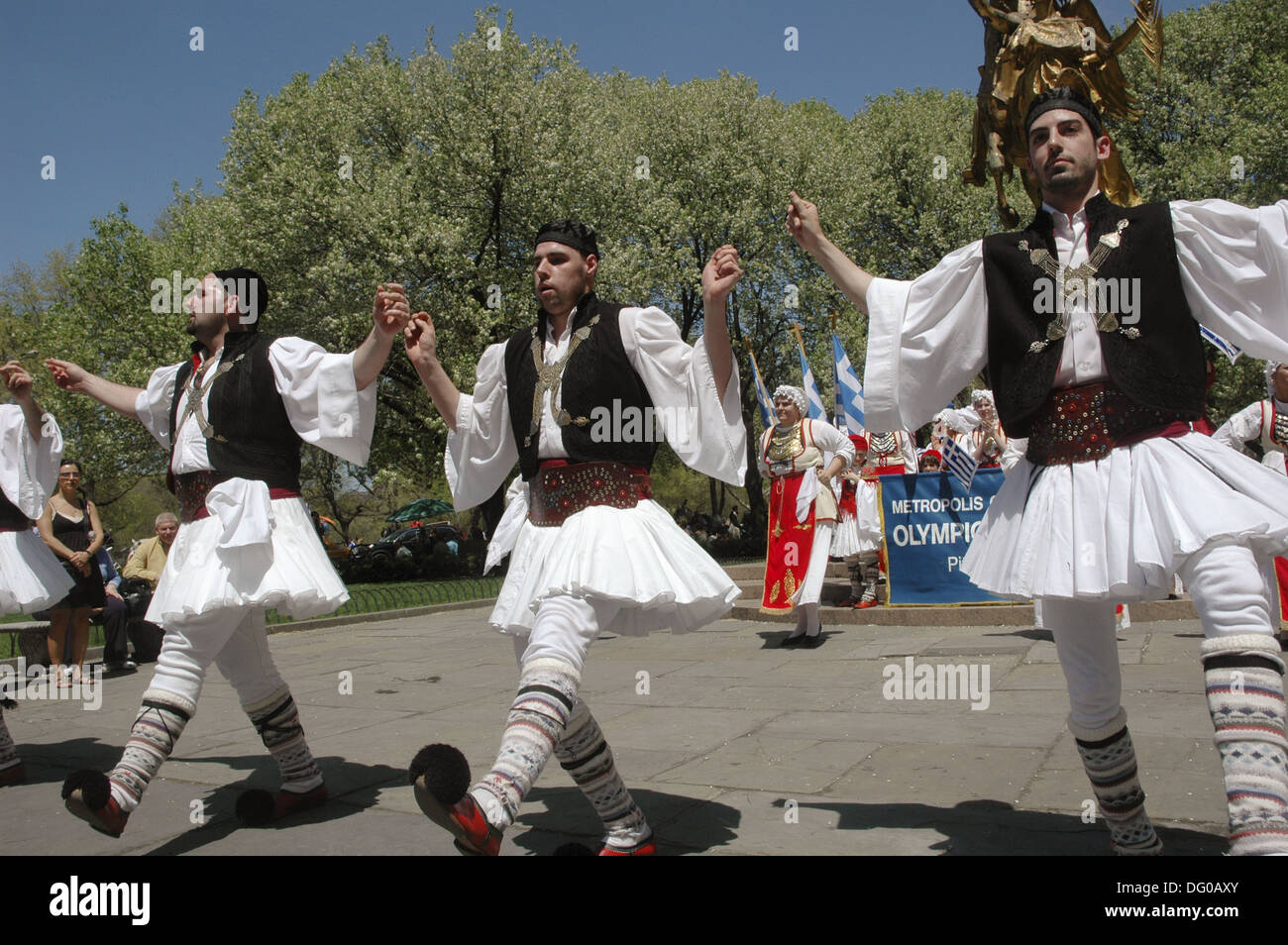 Greek american men dancing hi-res stock photography and images - Alamy