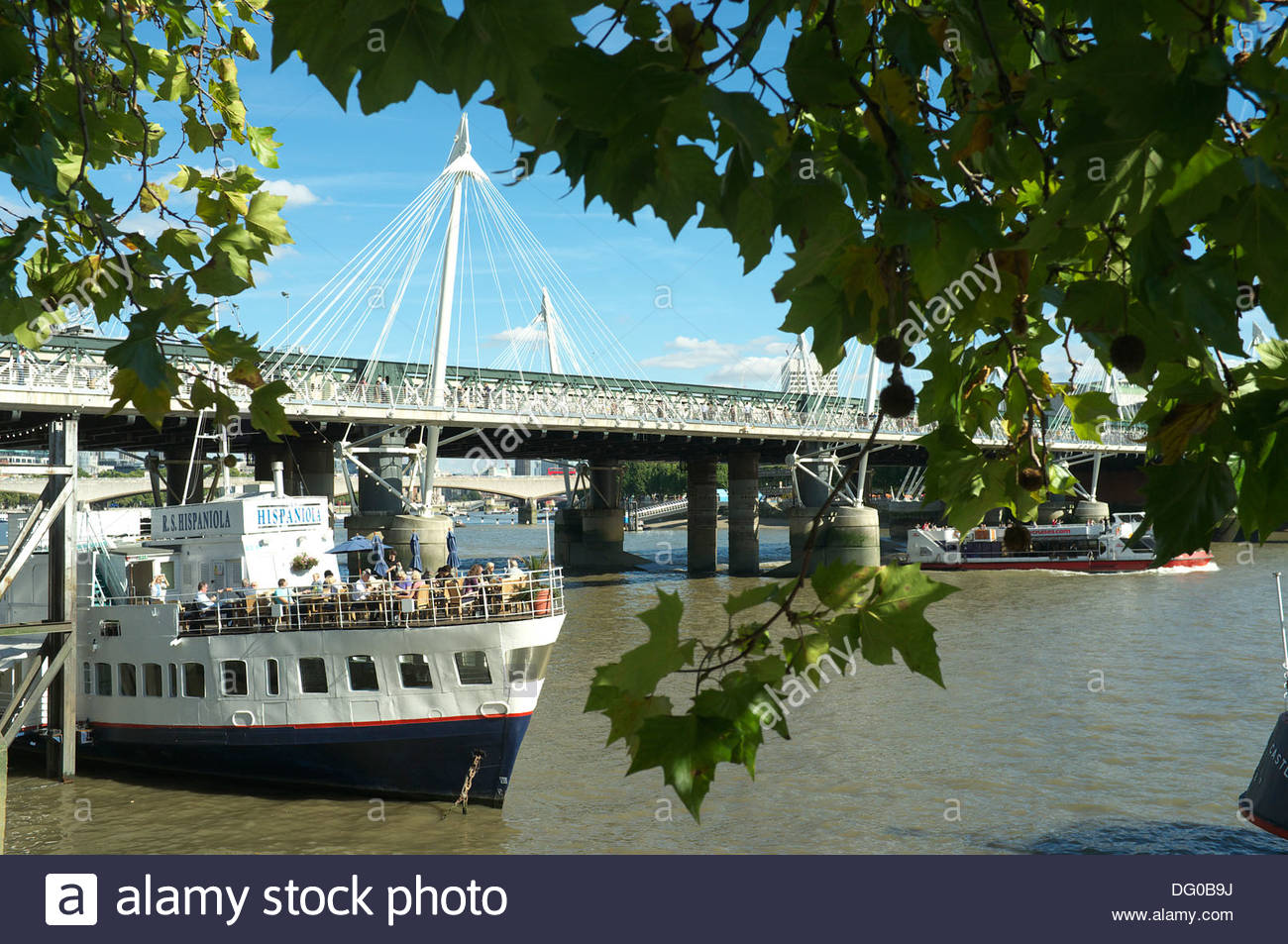 Restaurant Boat London High Resolution Stock Photography and Images - Alamy